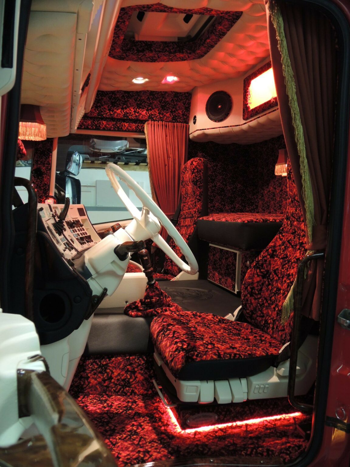 Nav Passar Scania 4-Serie | Convoy Parts